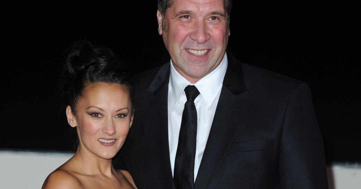 David Seaman : L'ex-icône d'Arsenal fiancée à sa séduisante patineuse ...