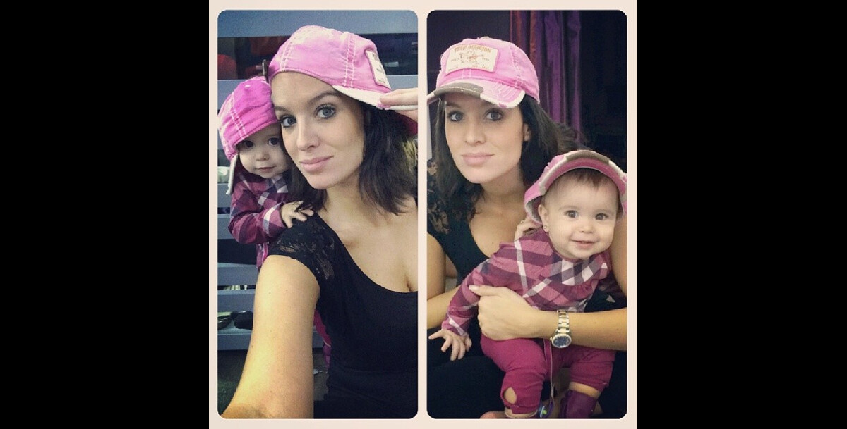 Photo : Jade Foret et sa fille Liva. Janvier 2014. - Purepeople
