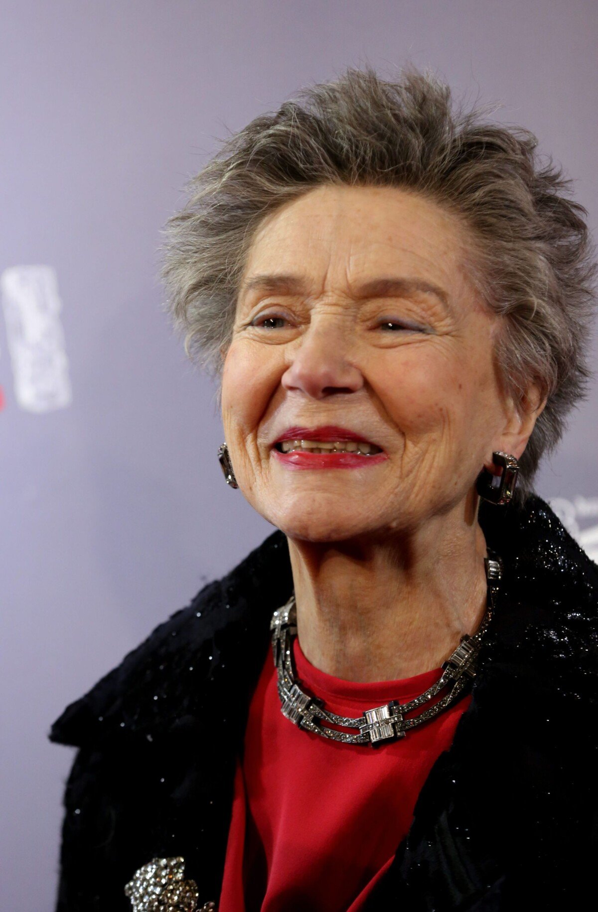 Photo : Emmanuelle Riva à la 38e cérémonie des César au théâtre du ...