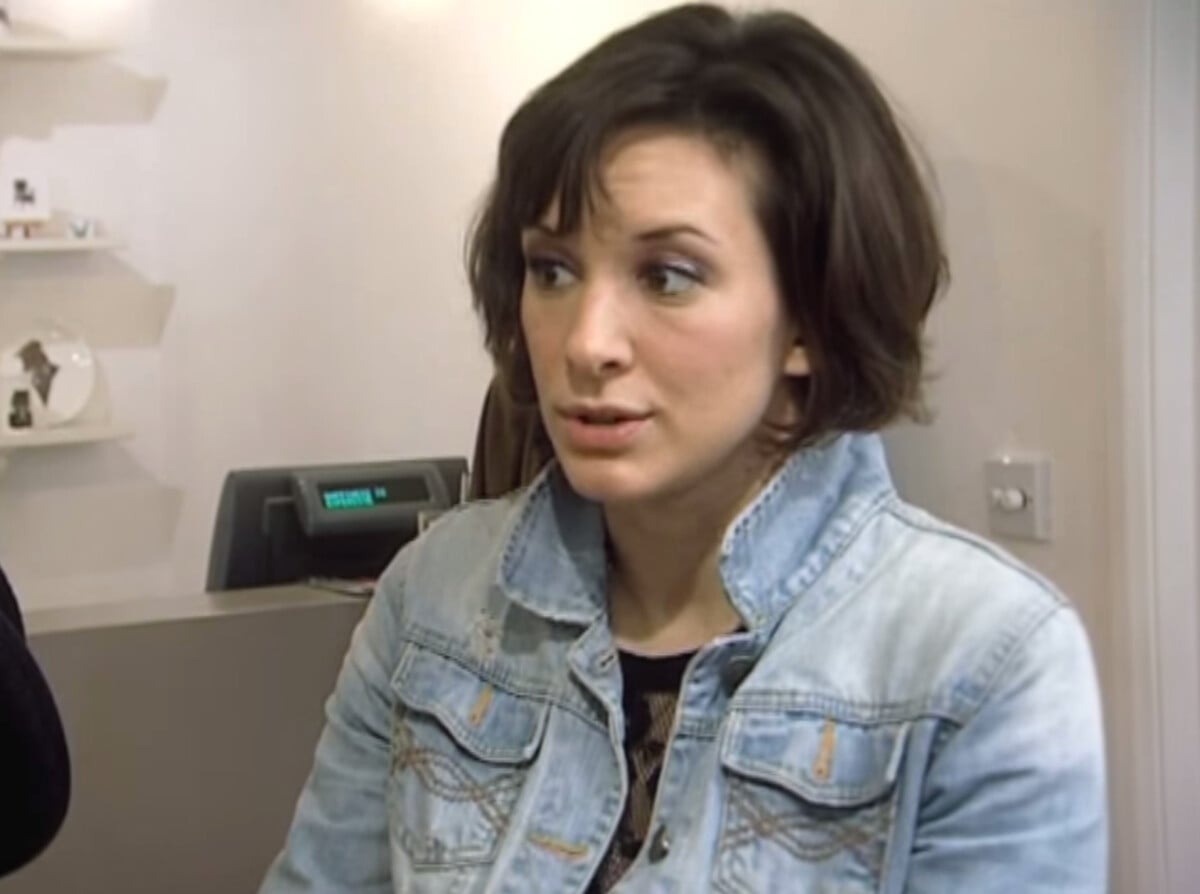 Vidéo : Louise Ford, nouvelle compagne de Rowan Atkinson, dans une ...