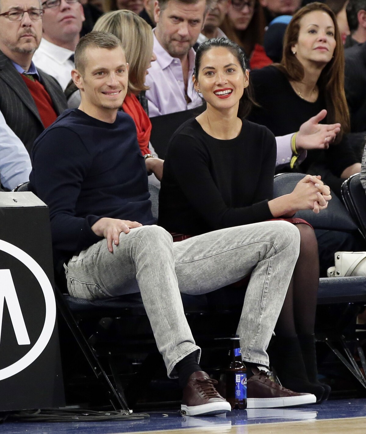 Photo : Joel Kinnaman et Olivia Munn au Madison Square Garden à New ...