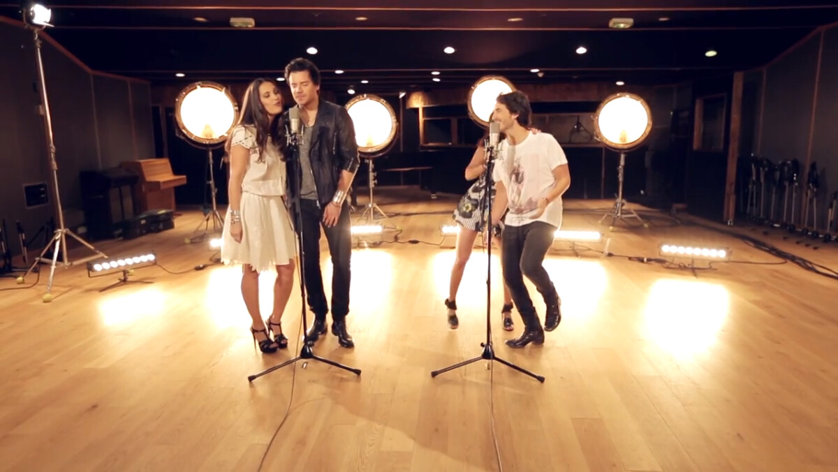 Photo : Brice Conrad, Joyce Jonthan, Elisa Tovati et Mickaël Miro ...