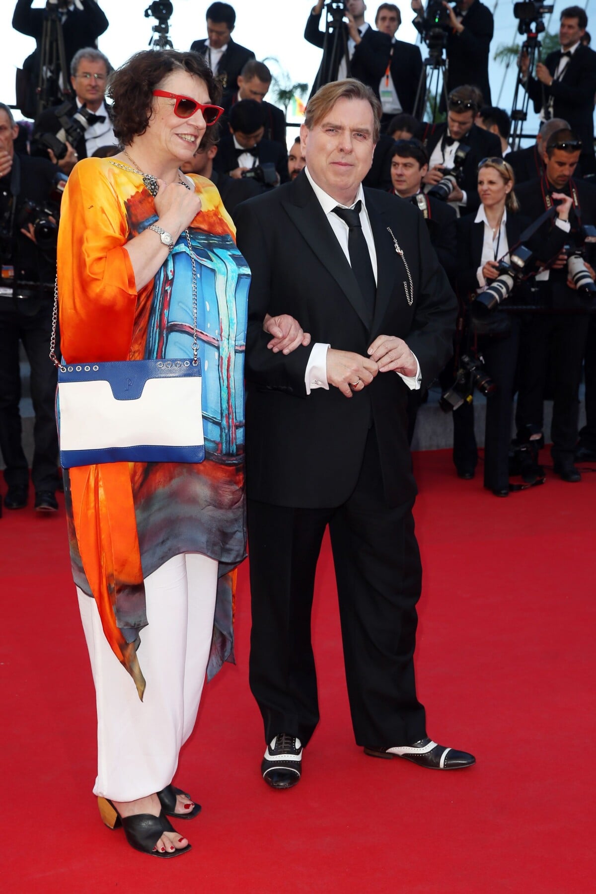 Photo : Timothy Spall et sa femme Shane - Montée des marches du film ...