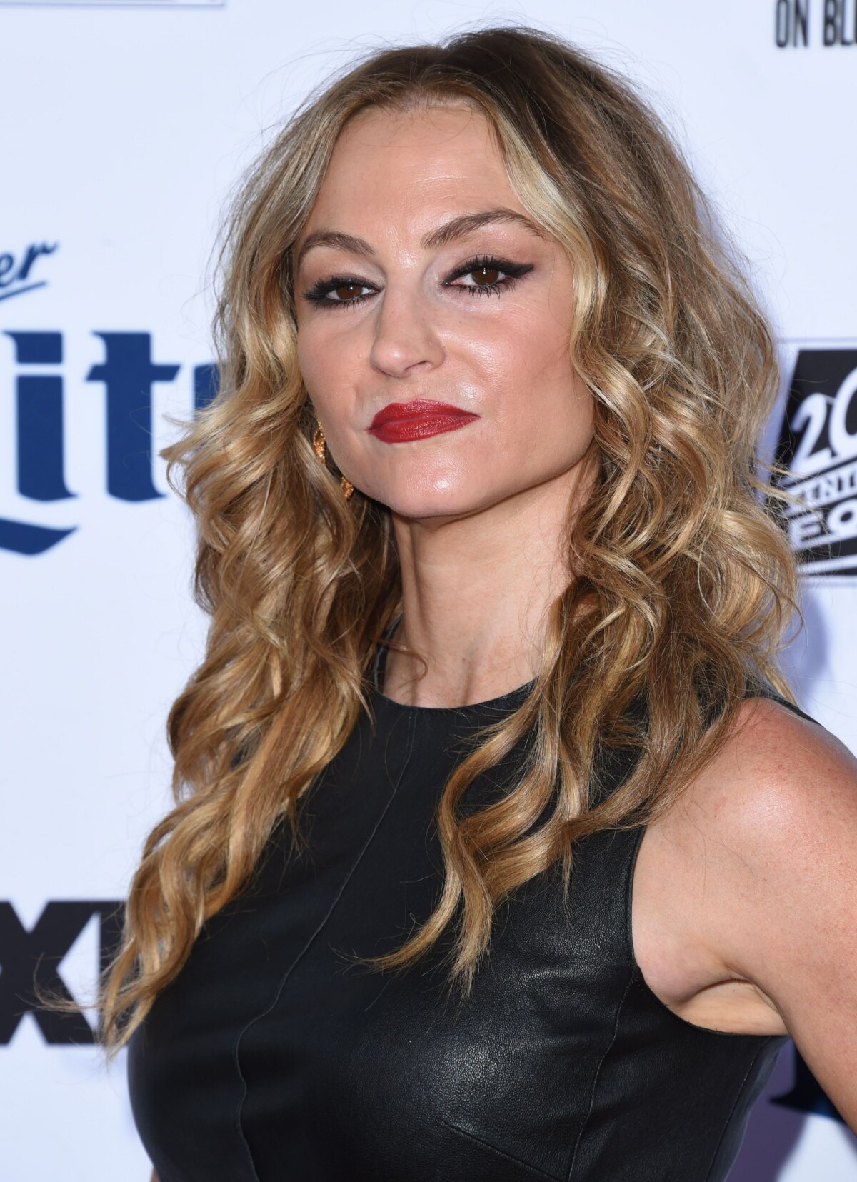 Vidéo Drea De Matteo à La Soirée De Lancement De La 7e Saison De Sons Of Anarchy Au Tcl