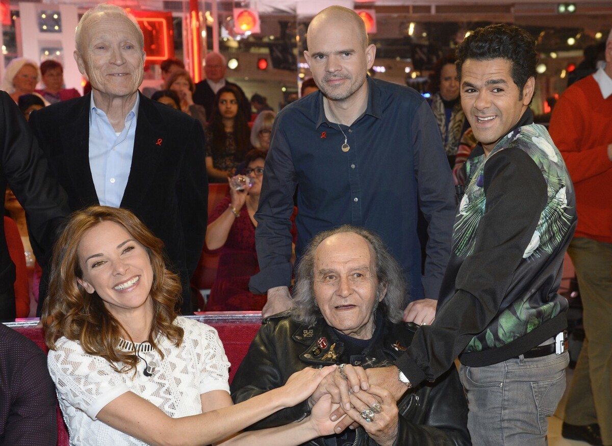 Photo : Jérôme Seydoux, Mélissa Theuriau, Le père Guy Gilbert et Jamel ...