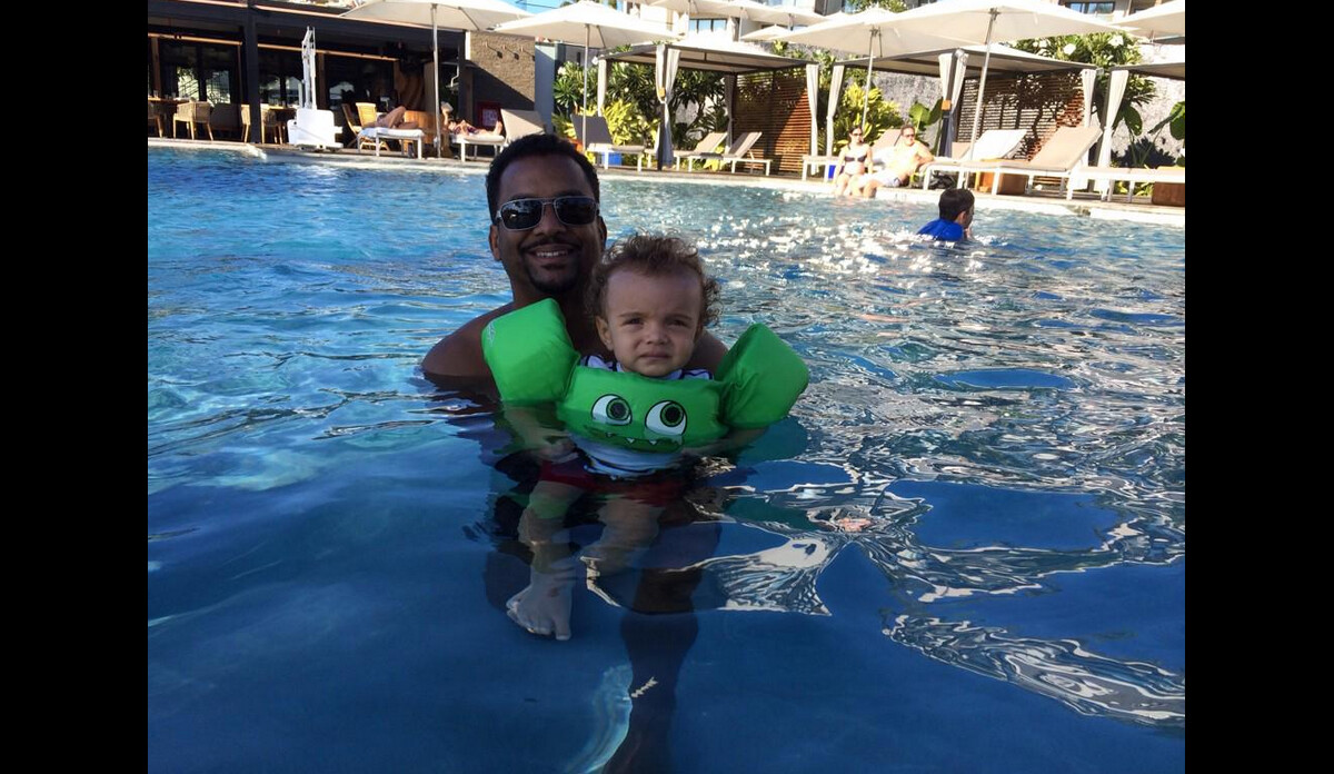 Photo : Alfonso Ribeiro avec son fils Alfonso Jr. lors de vacances à ...