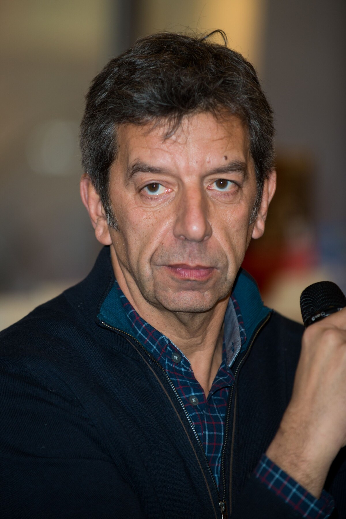 Photo : Michel Cymes présente son livre "Hippocrate aux enfers" à ...