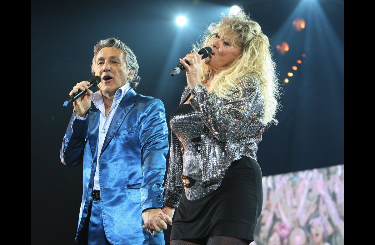 Photo : Peter et Sloane lors de la RFM Party 80 à Paris le 22 mars 2012 ...