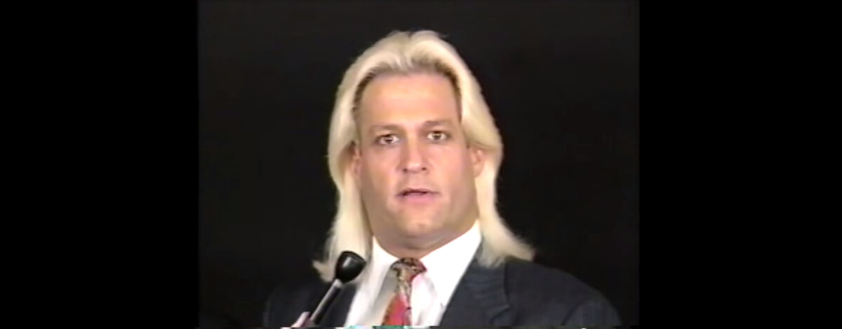 Vidéo : "Nature Boy" Buddy Landel, décédé le 22 juin 2015 - Purepeople