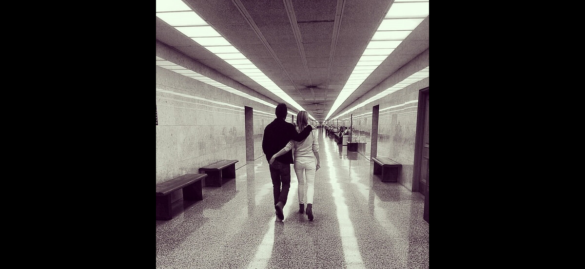 Photo : Kelly Rutherford et son nouveau compagnon Tony Brand / Juillet ...