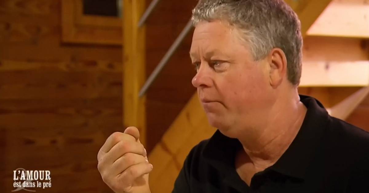 Eric fait une drôle de révélation sur son physique dans L'amour est ...