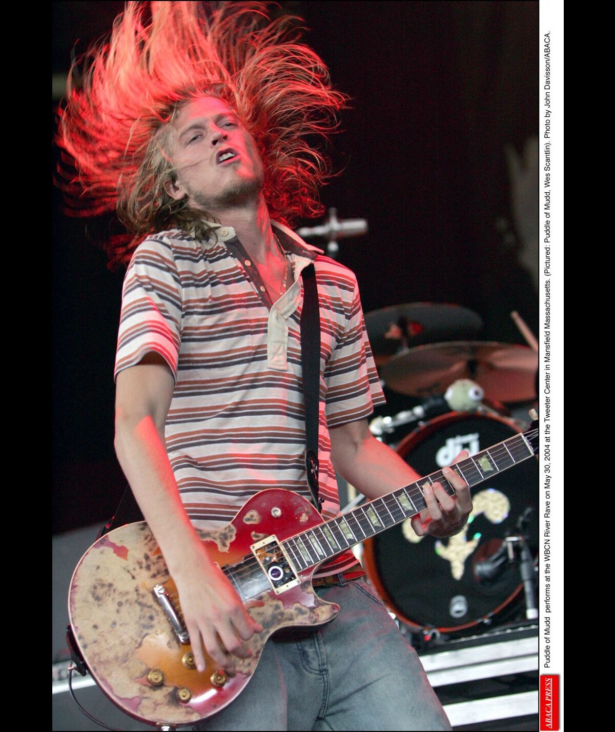 Photo : Wes Scantlin de Puddle of Mudd à Atlanta le 30 mai 2004 ...