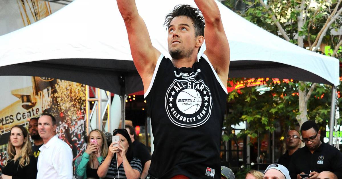Josh Duhamel lors du ESPNLA All-Star Celebrity Basketball Game à Los ...