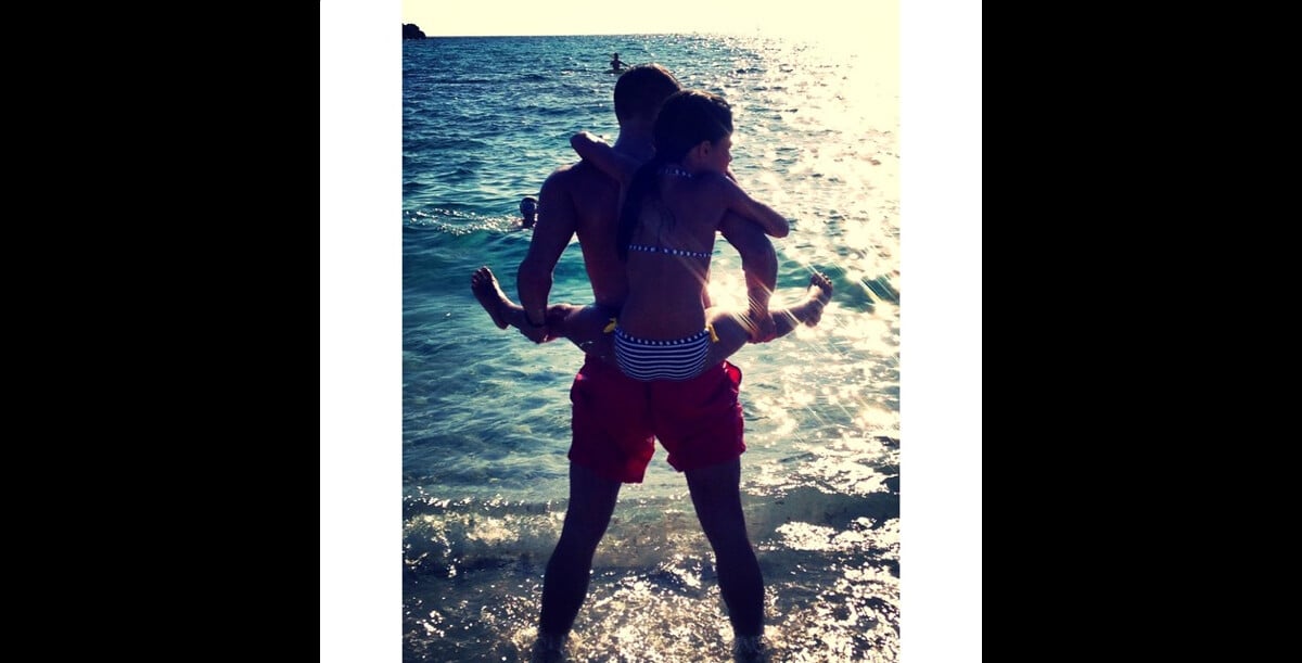 Photo : Grégoire Lyonnet et Annily, le 19 août 2014 en Corse. - Ode ...