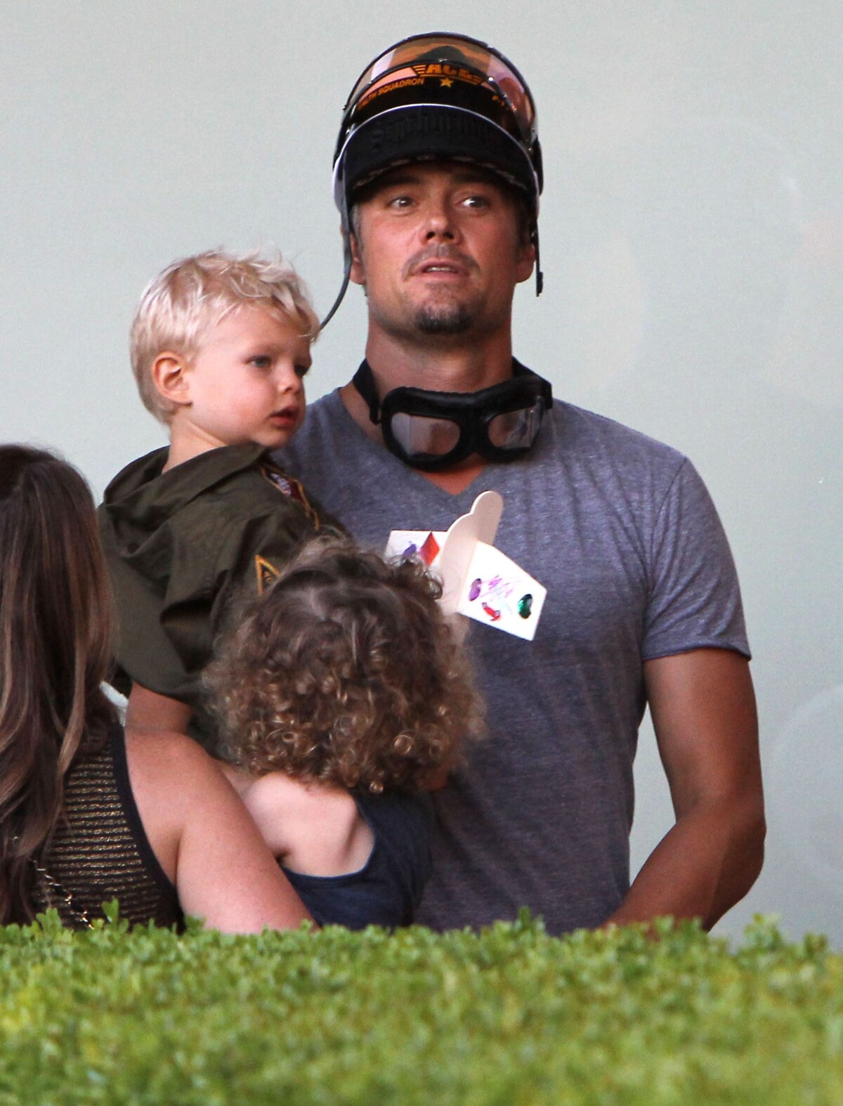 Photo : Josh Duhamel et Axl (2 ans) à Brentwood Los Angeles, le 29 Août ...
