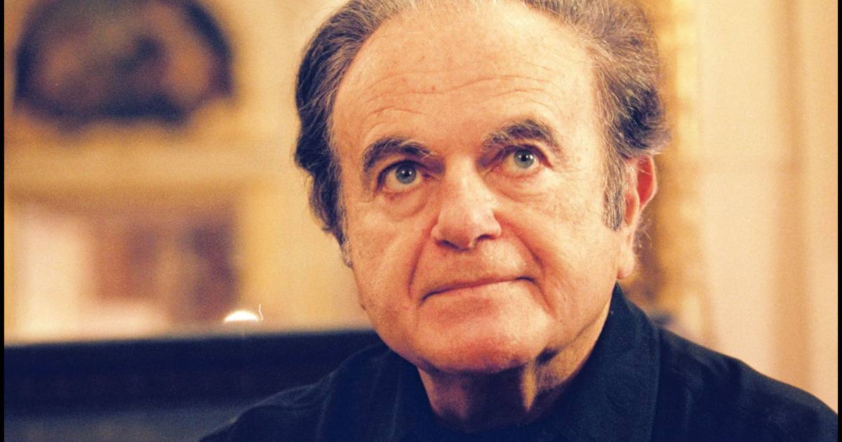 Guy Béart au Sénat à Paris en novembre 2000 - Purepeople