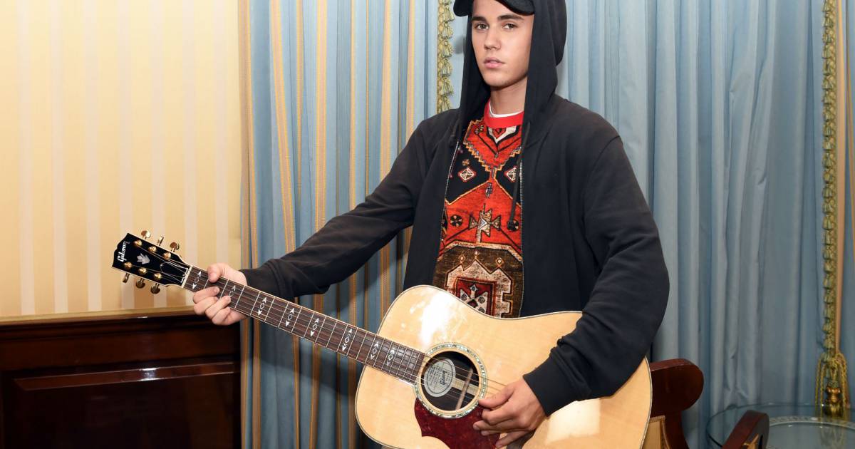 Exclusive - Canadian singer Justin Bieber poses during a press event at ...