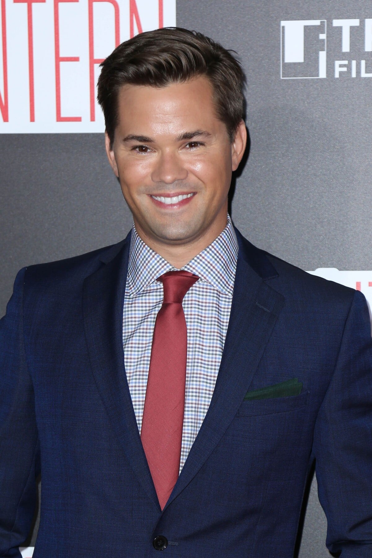 Photo : Andrew Rannells - Avant-première de 'The Intern' au Ziegfeld ...