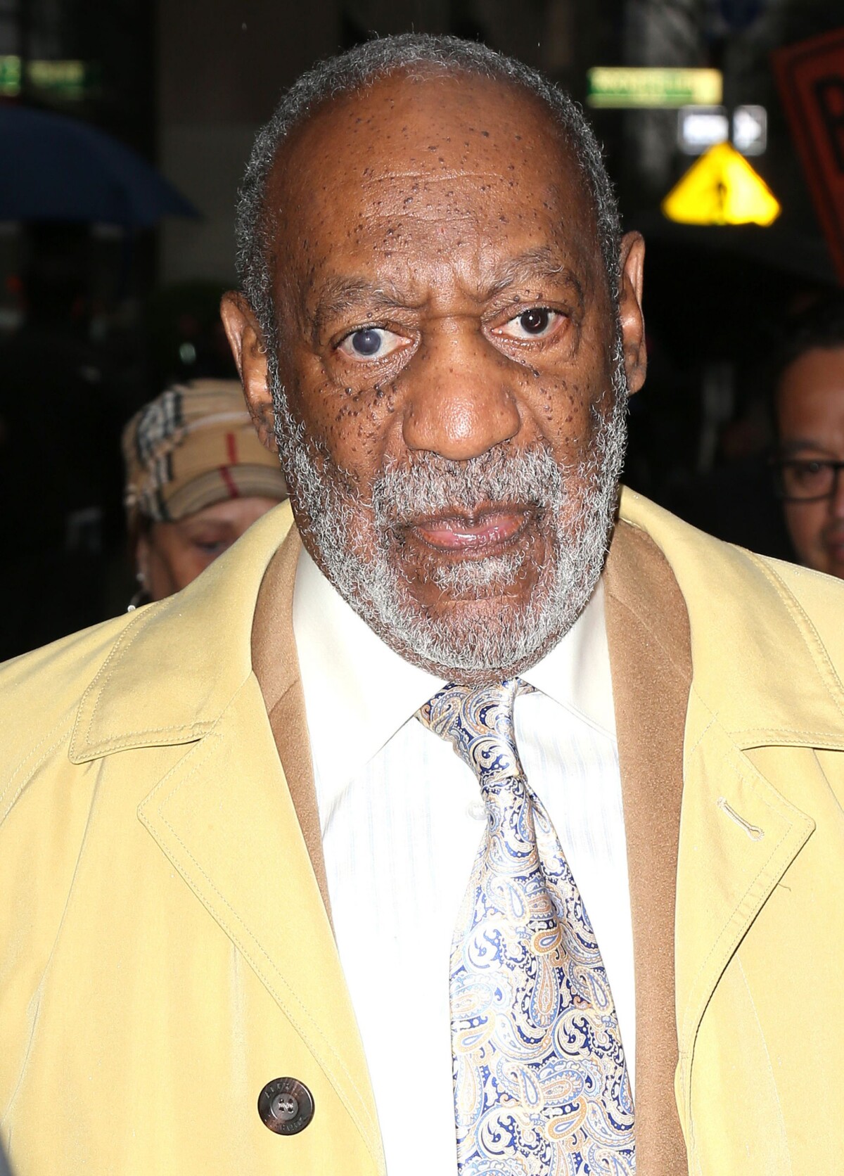 Photo : Bill Cosby à la sortie des studios de la NBC à New York, le 1er ...