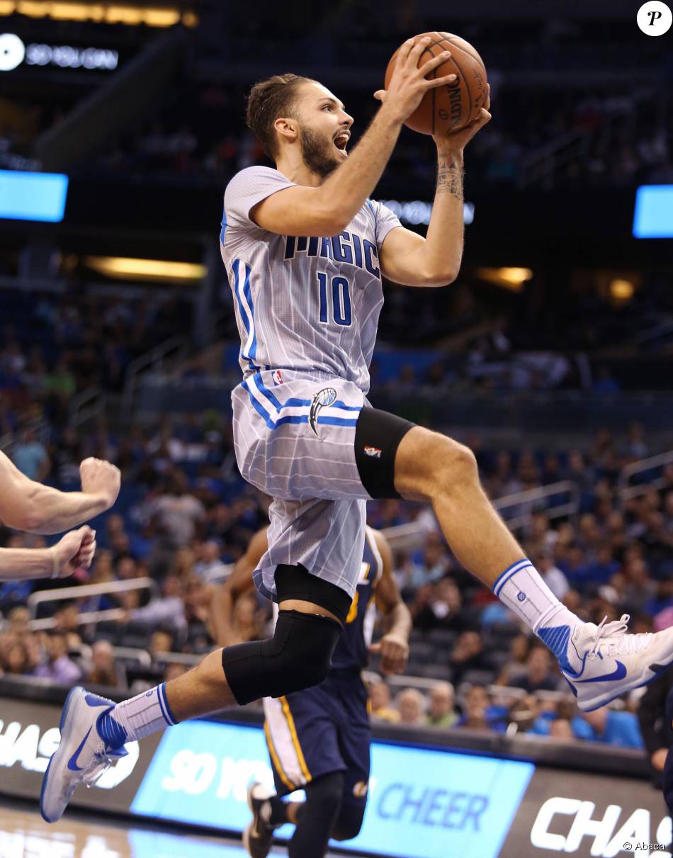 Evan Fournier lors de la victoire du Magic d'Orlando face au Jazz de l ...