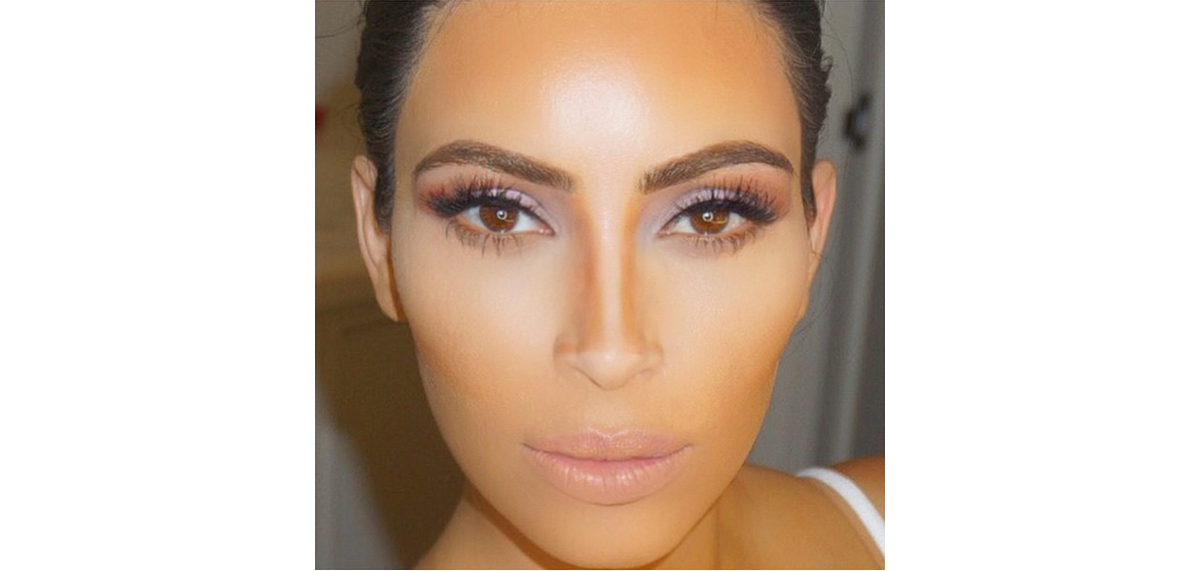Photo : Kim Kardashian, reine du contouring - Purepeople