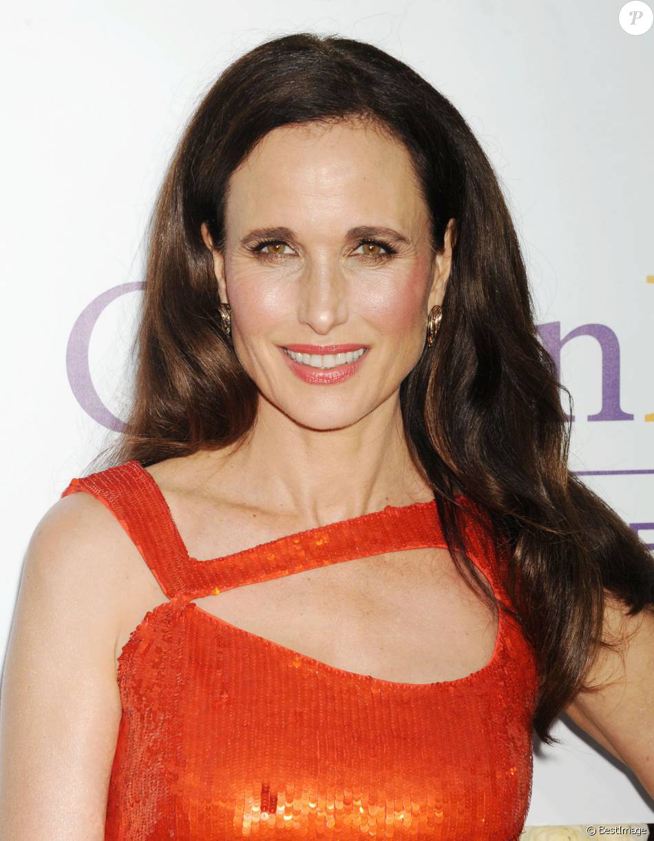 Andie MacDowell lors de la soirée Hallmark Channel and Hallmark Movies ...