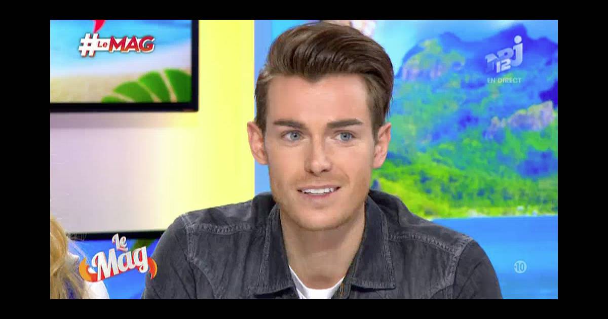 Geoffrey (Secret Story 4) sur le plateau du Mag sur NRJ12, le 31 mars ...