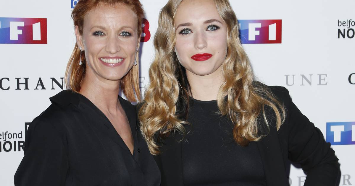 Alexandra Lamy avec sa fille Chloé Jouannet - Avant-première du film Une chance de trop au ...
