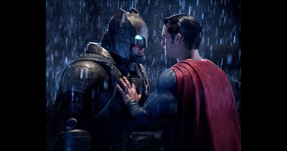 Batman v Superman : Les superhéros prêts à exploser le box-office ...