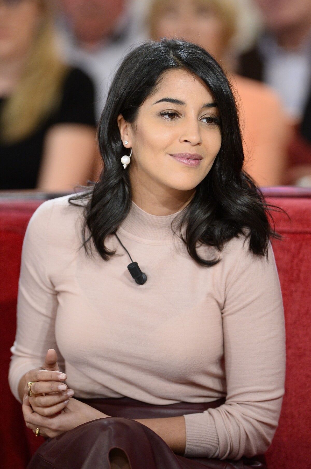Photo : Leïla Bekhti - Enregistrement de l'émission "Vivement Dimanche ...