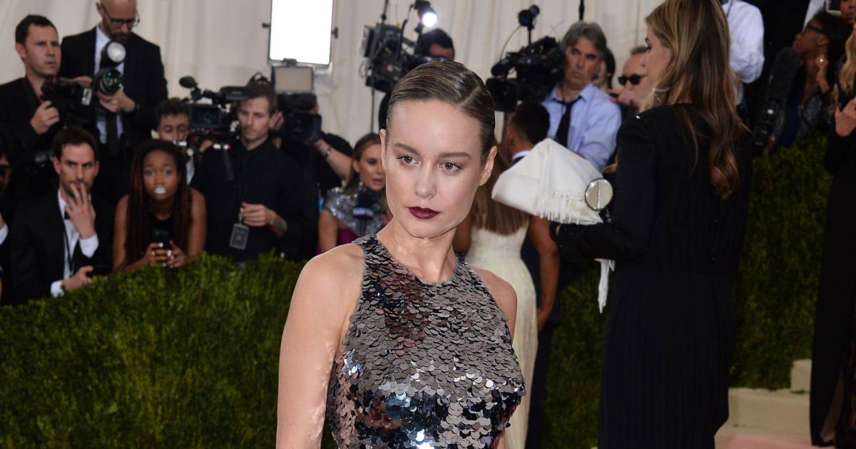 Brie Larson en robe Proenza Schouler au Met Ball le 2 mai 2016 - Purepeople
