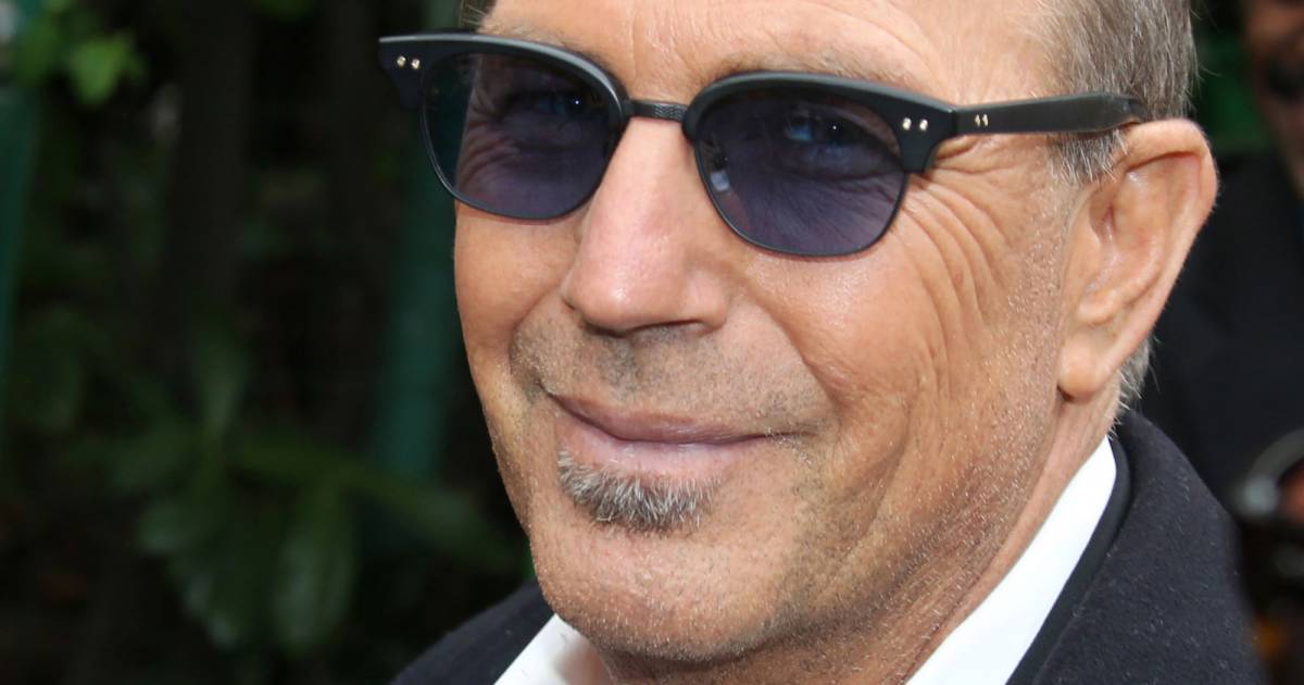 Kevin Costner arrive au studio Gabriel pour l'enregistrement de l ...
