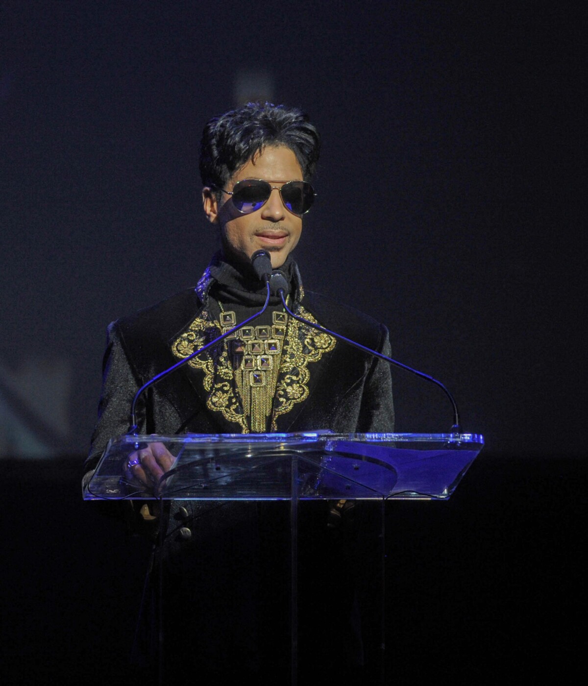 Photo : Le chanteur Prince annonce sa nouvelle tournée ''Welcome 2 ...