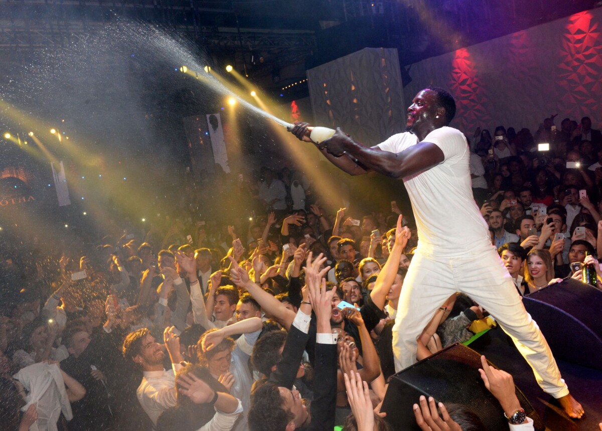Photo : Exclusif - Akon - People au concert de Akon au Gotha le 14 mai ...