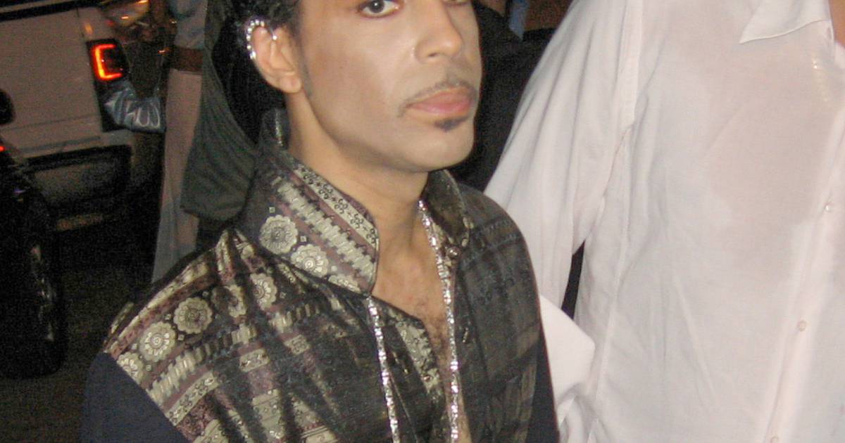 Le chanteur Prince annonce sa nouvelle tournée ''Welcome 2 America ...