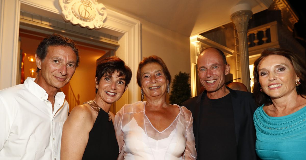 Philippe Rathle, Michèle Piccard, Kawther Al Abood, Bertrand Piccard et ...