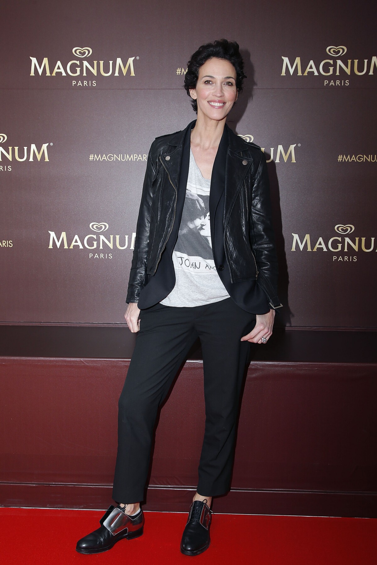 Photo : Linda Hardy - Inauguration du concept store Magnum à Paris, le ...