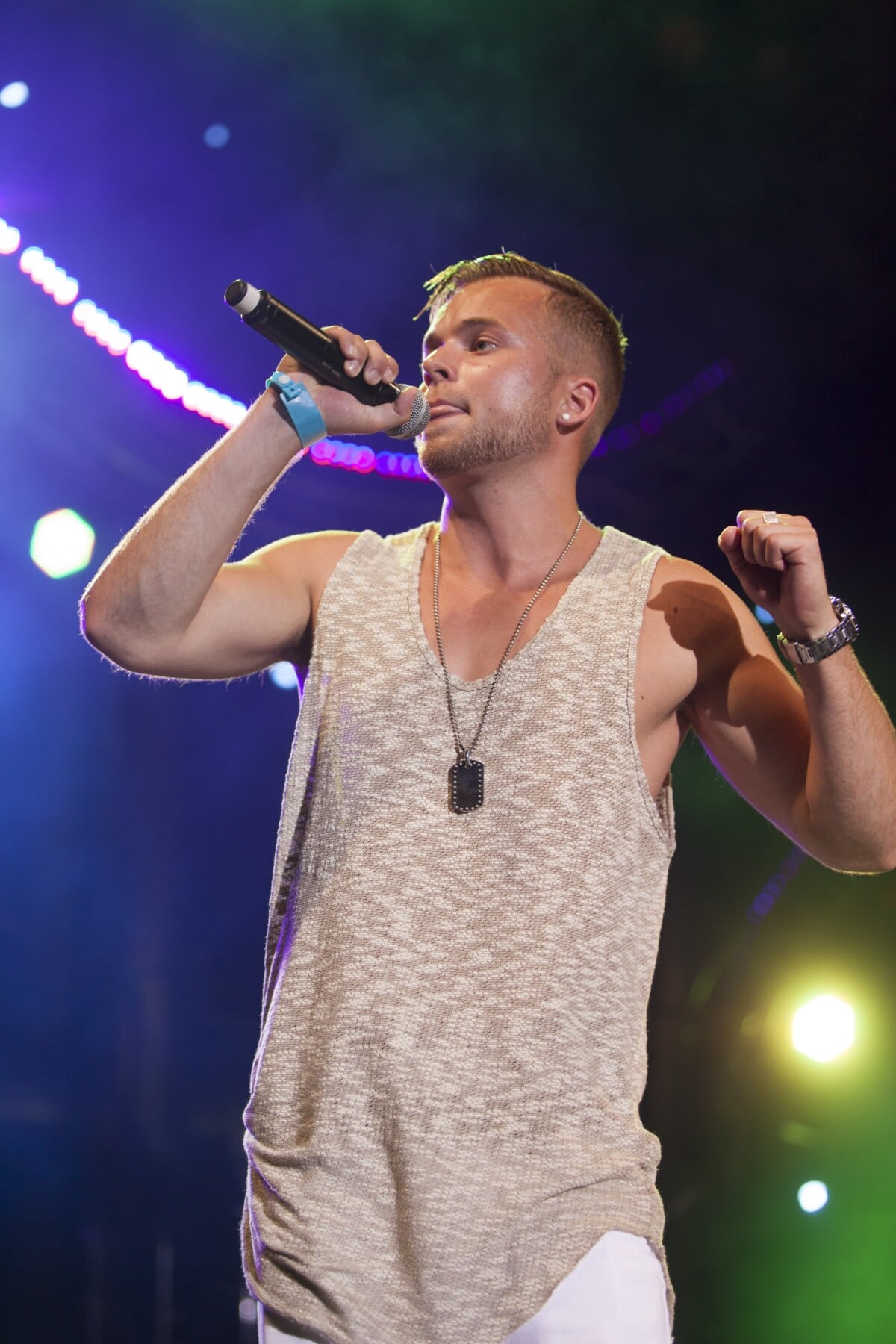 Photo : Ma2x - Concert pour l'association "Enfant Star & Match", qui ...