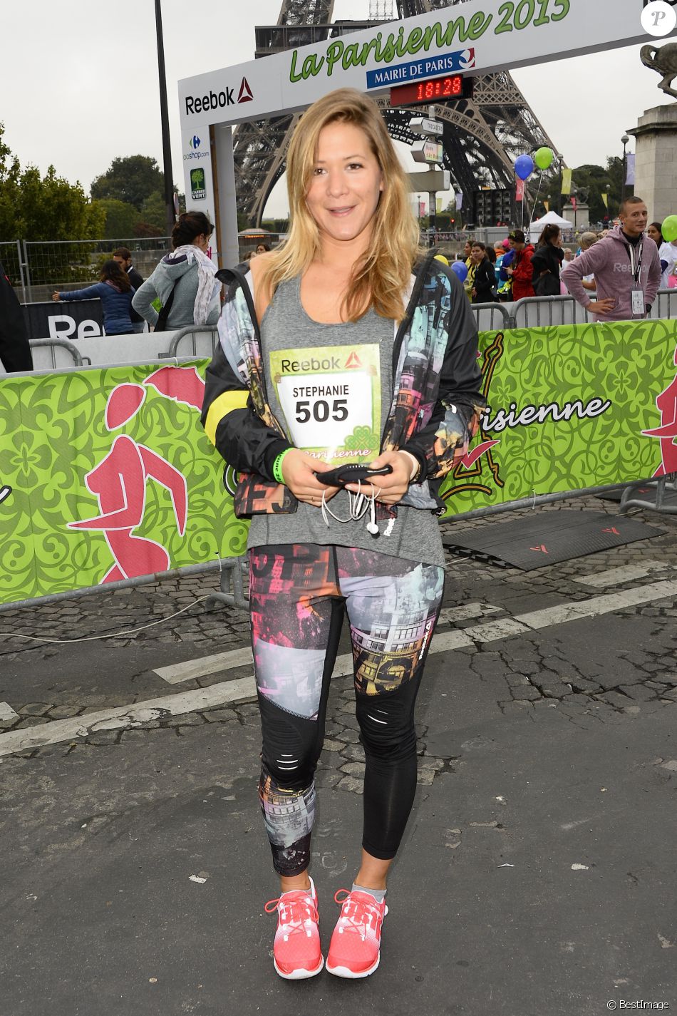 Stéphanie Loire - Départ de la 19ème édition La Parisienne à Paris le ...