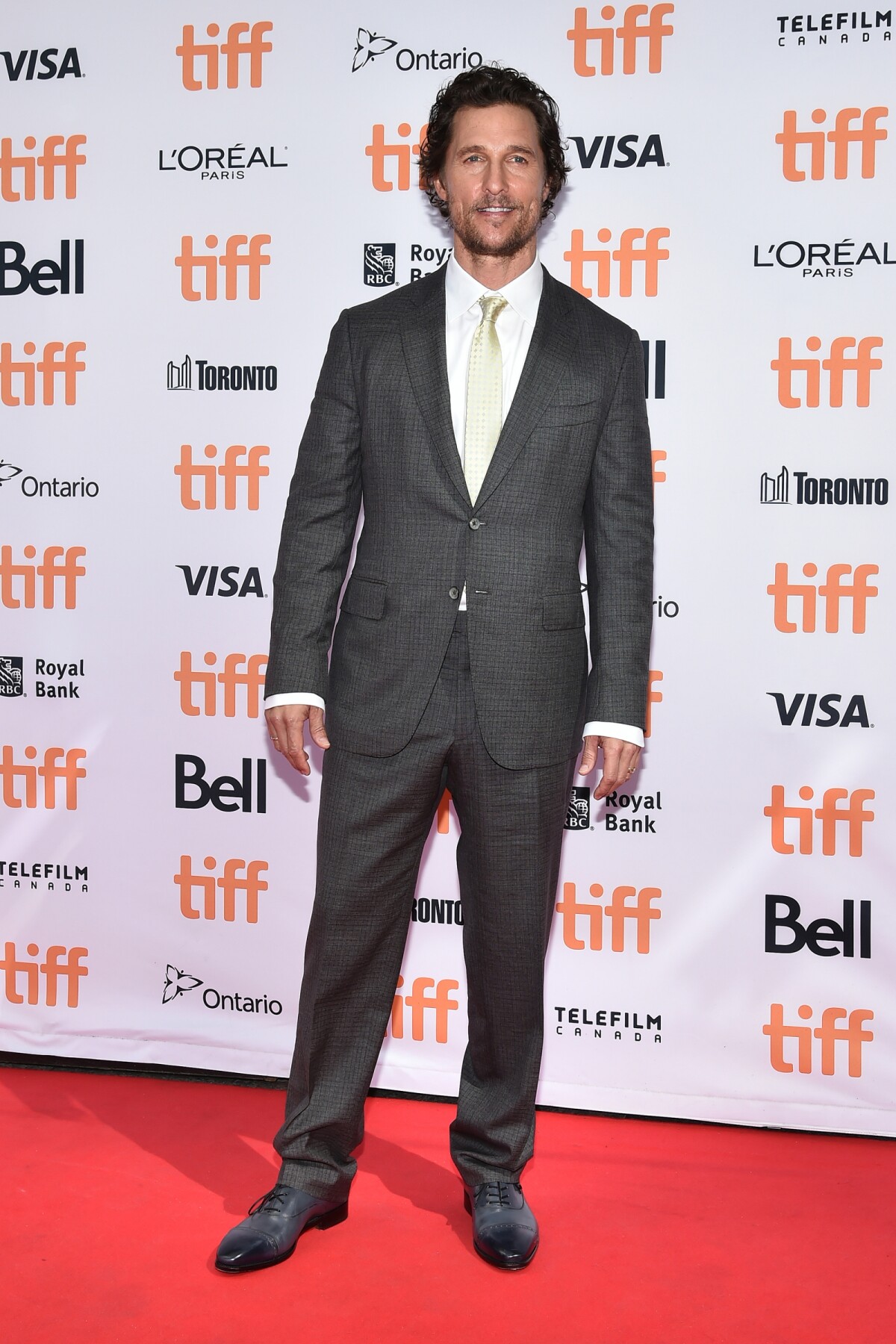 Photo : Matthew McConaughey lors de la première de "Sing" au Toronto ...