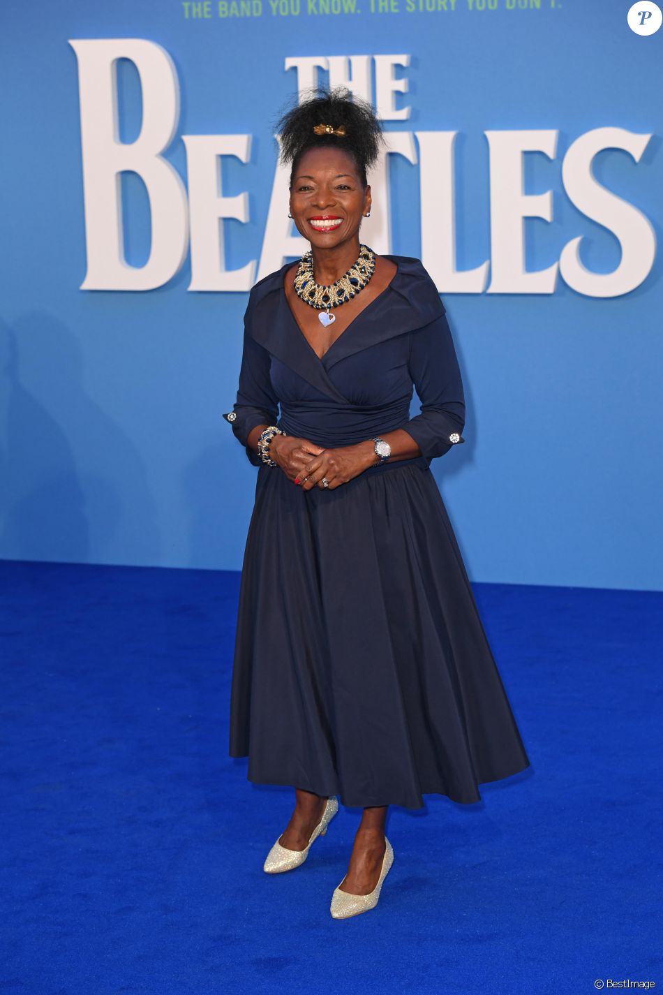 Floella Benjamin à la première de The Beatles: Eight Days A Week - The ...