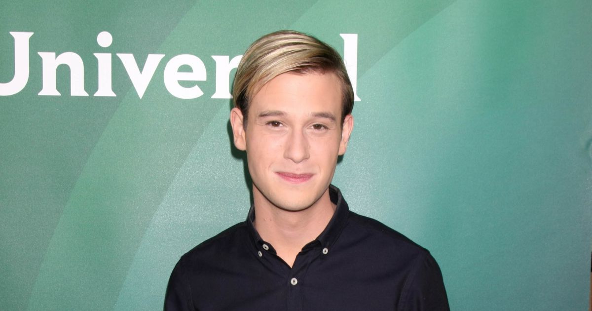 Tyler Henry à la soirée NBCUniversal 2016 UpFront Presentation à New ...