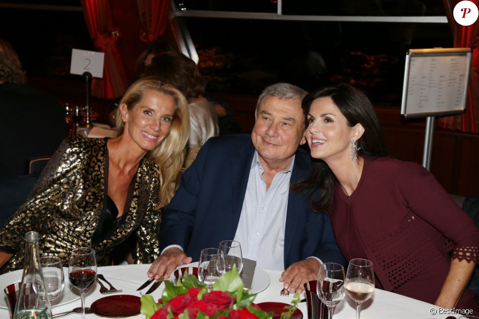 Exclusif - Prix spécial - Isabelle Murray, Caroline Barclay et son ami ...