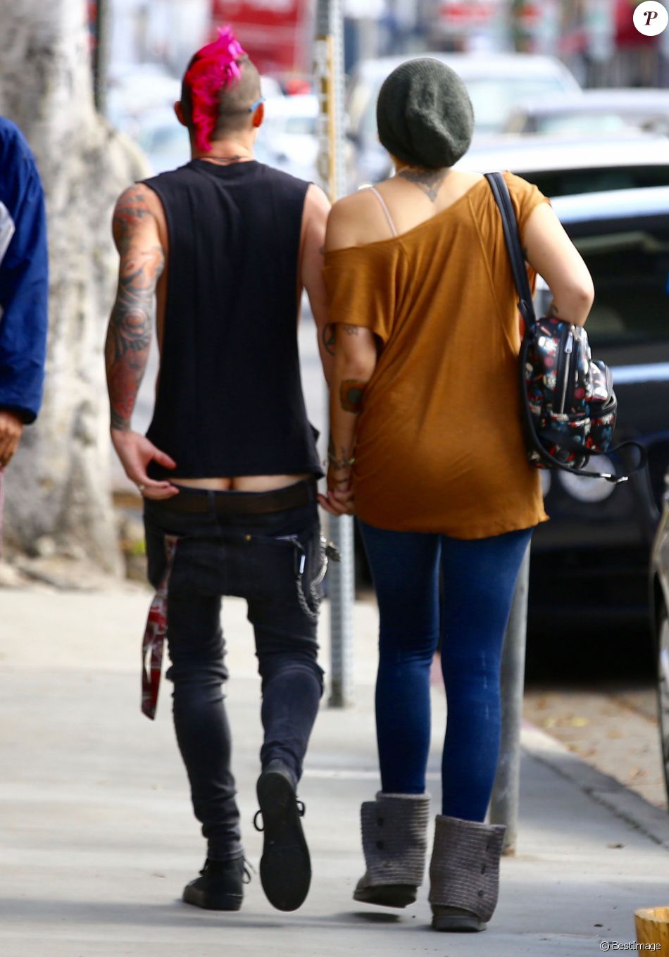 Exclusif - Paris Jackson et son boyfriend Michael Snoddy se baladent en ...