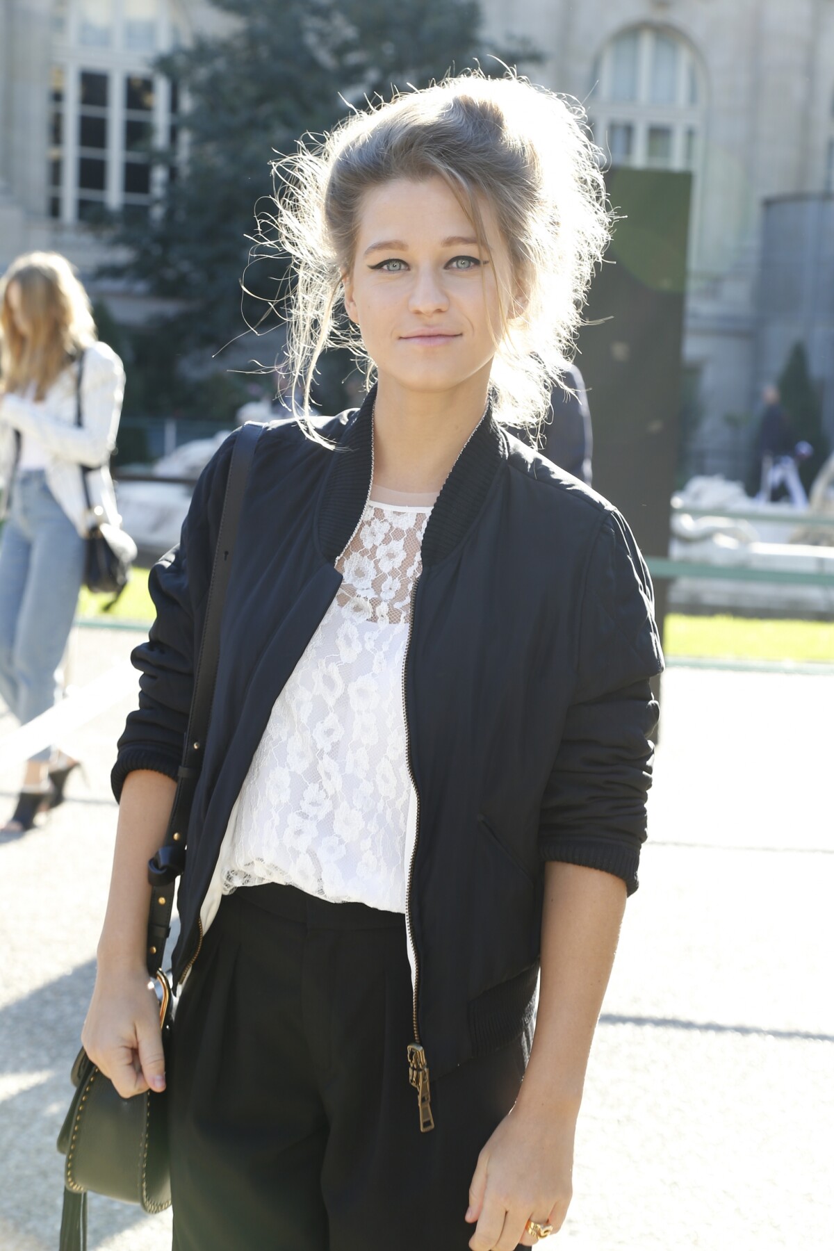 Photo : Selah Sue au défilé de mode Chloé collection prêt-à-porter ...