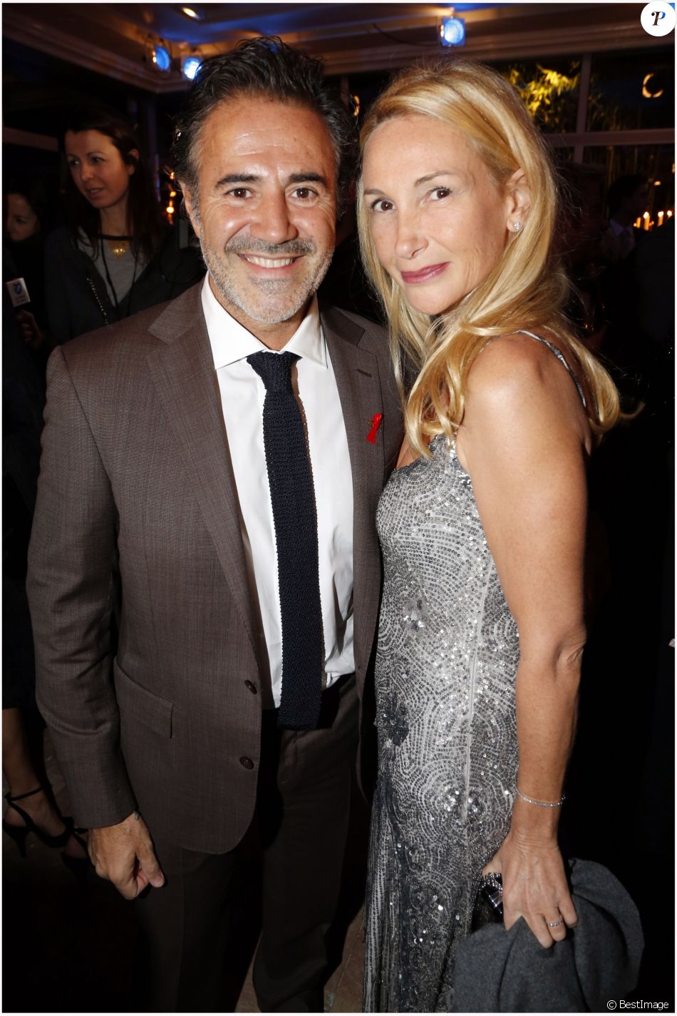 José Garcia et Isabelle Doval au Pavillon d'Armenonville à Paris, le 24 ...