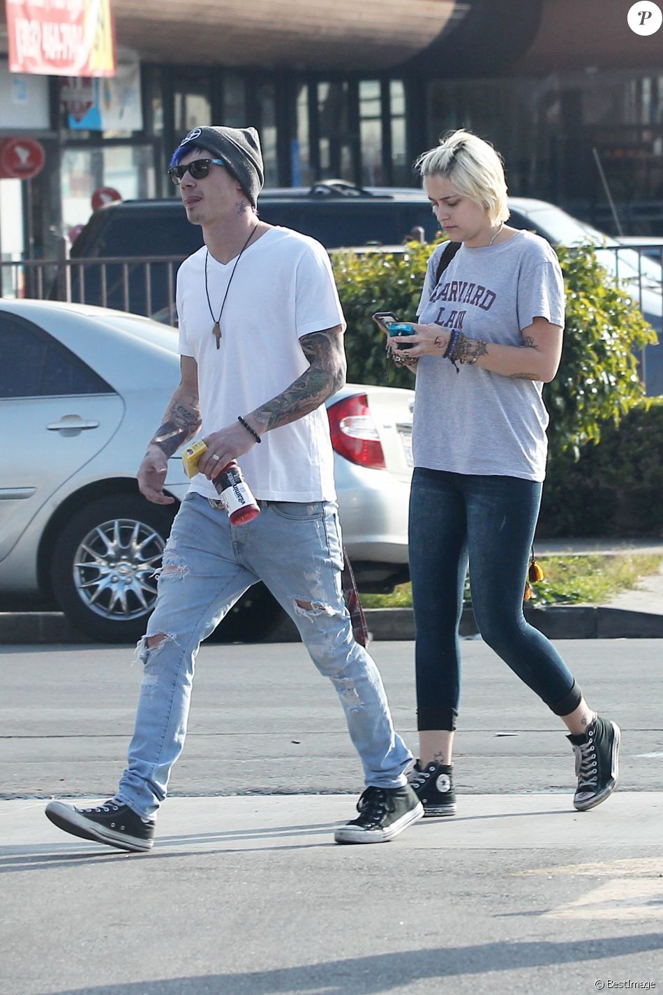 Exclusif - Paris Jackson et son compagnon Michael Snoddy sortent de ...