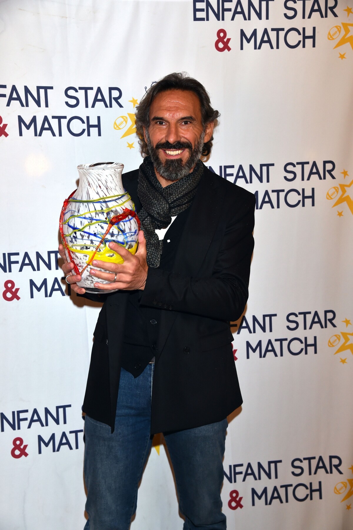 Photo : Didier Saba, un artiste verrier qui a offert un sculpture pour ...
