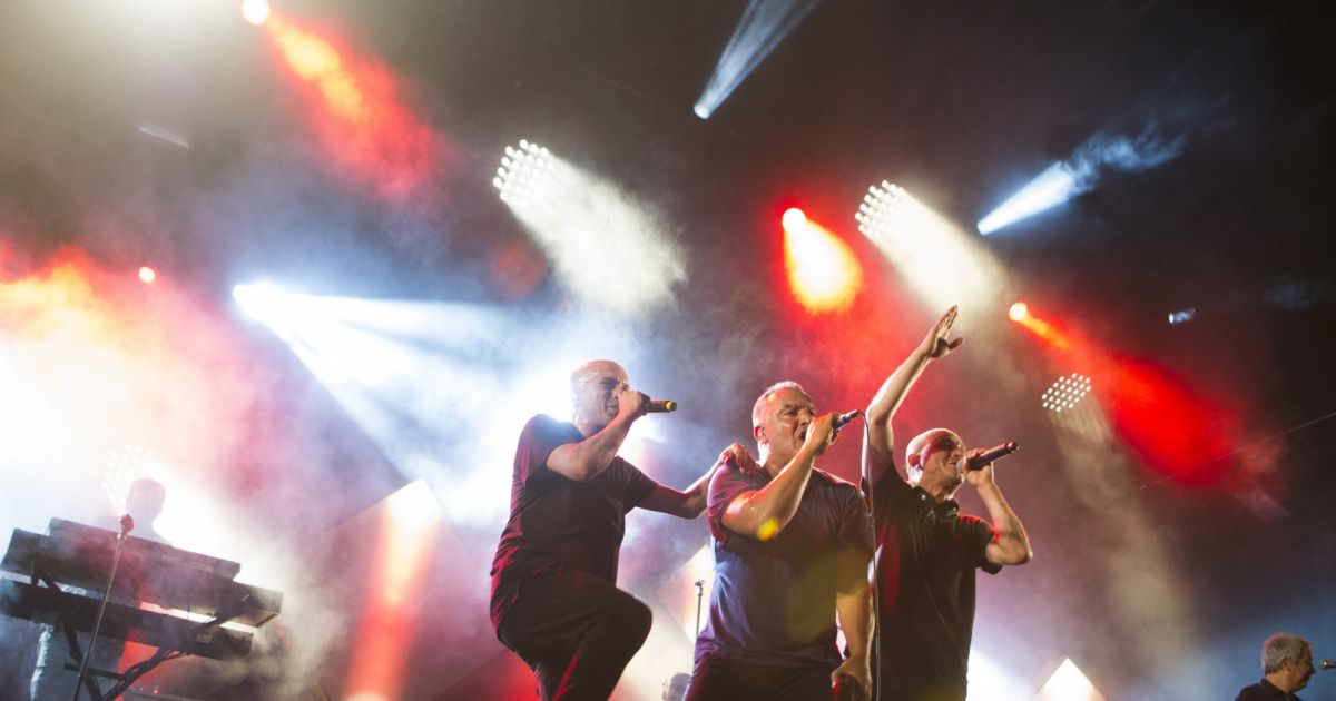 Zebda en concert lors du Festival Nuits du Sud à Vence le 17 juillet ...
