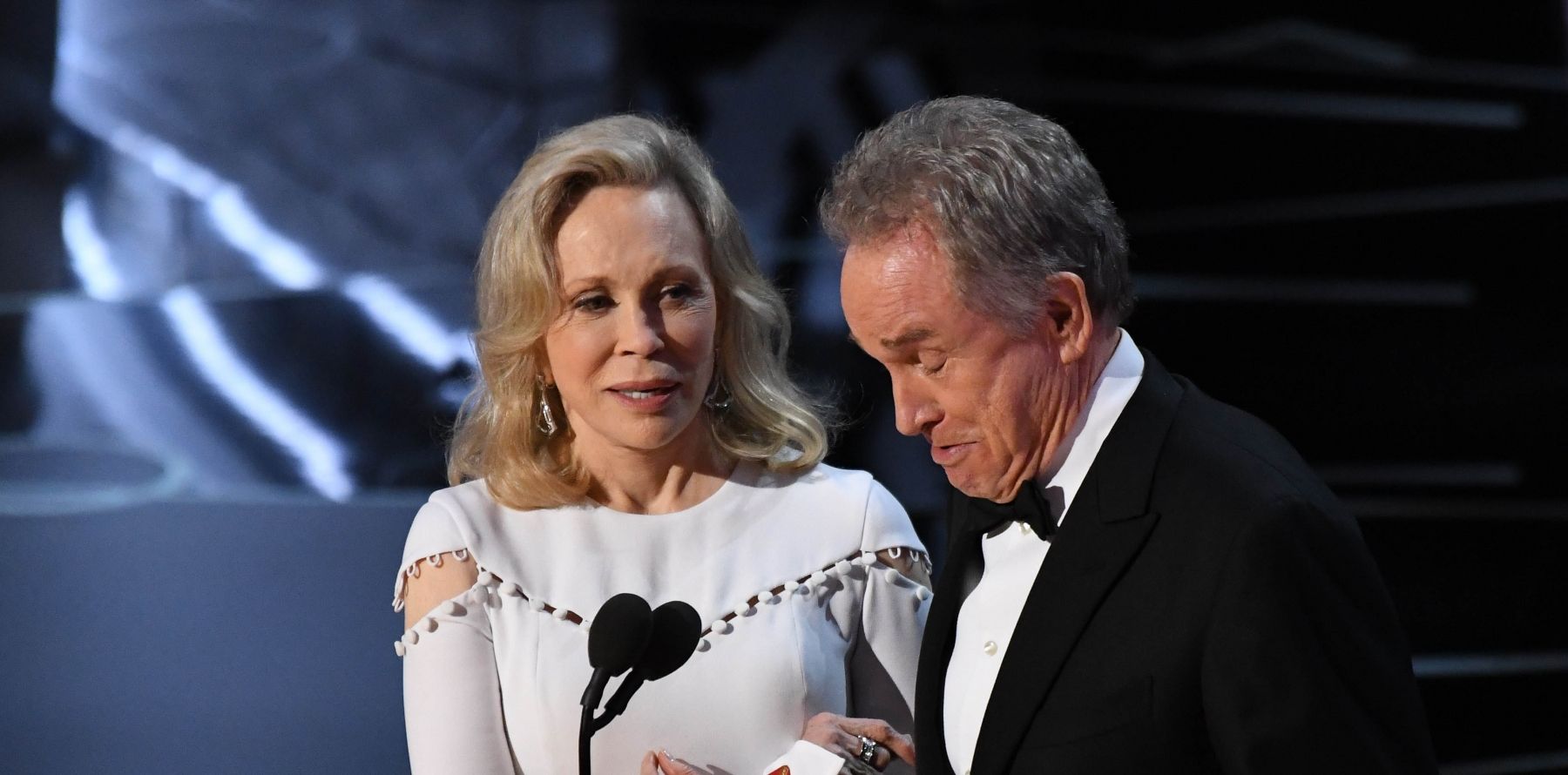 Faye Dunaway et Warren Beatty : Le couple mythique rate son passage aux ...